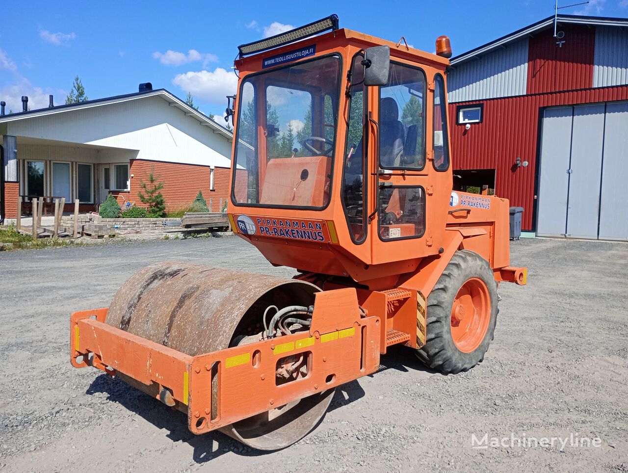 Hamm 2210 SD single drum compactor for sale Finland Oulu, RE41319