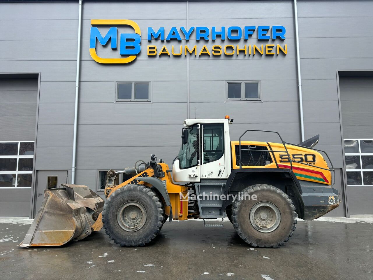 Liebherr L550 XPower wheel loader for sale from Austria Neumarkt ...