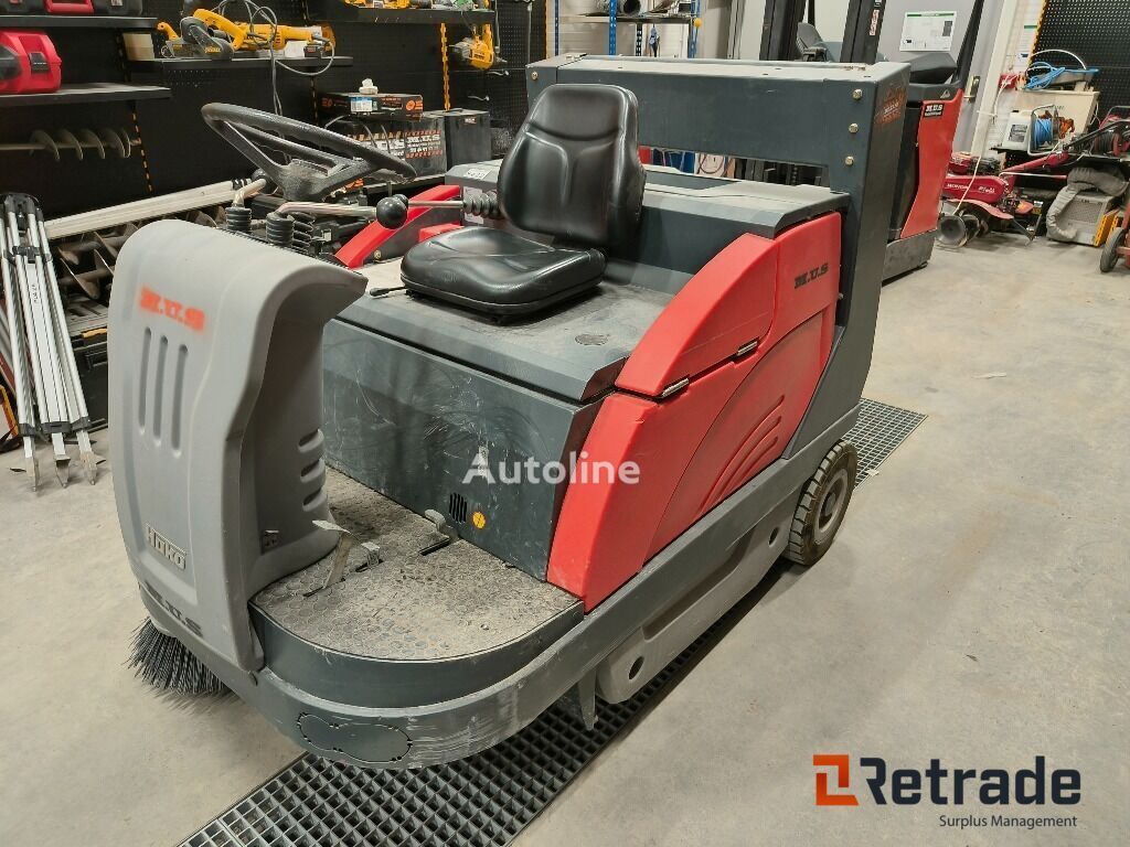 Kupić zamiatarka Hako Feiemaskin Hako Sweepmaster B1200 RH przez ...