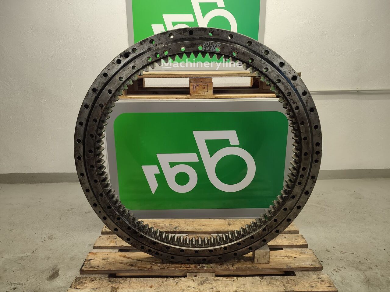 Koło obrotu VOLVO EW 160 slewing ring for excavator for sale from ...