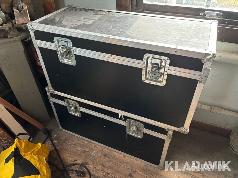 Buy Flight case Penn Fabrication 3st tool box for airport equipment by ...