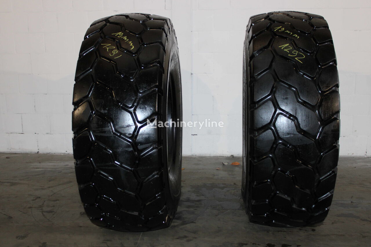 Bridgestone 20.5R25 Bridgestone VJT 19mm L3 great condition wheel ...