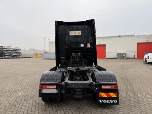 Cumpara un cap tractor Volvo FH5-500 AERO / I-SAVE / VEB+ / ONLY:126157 ...